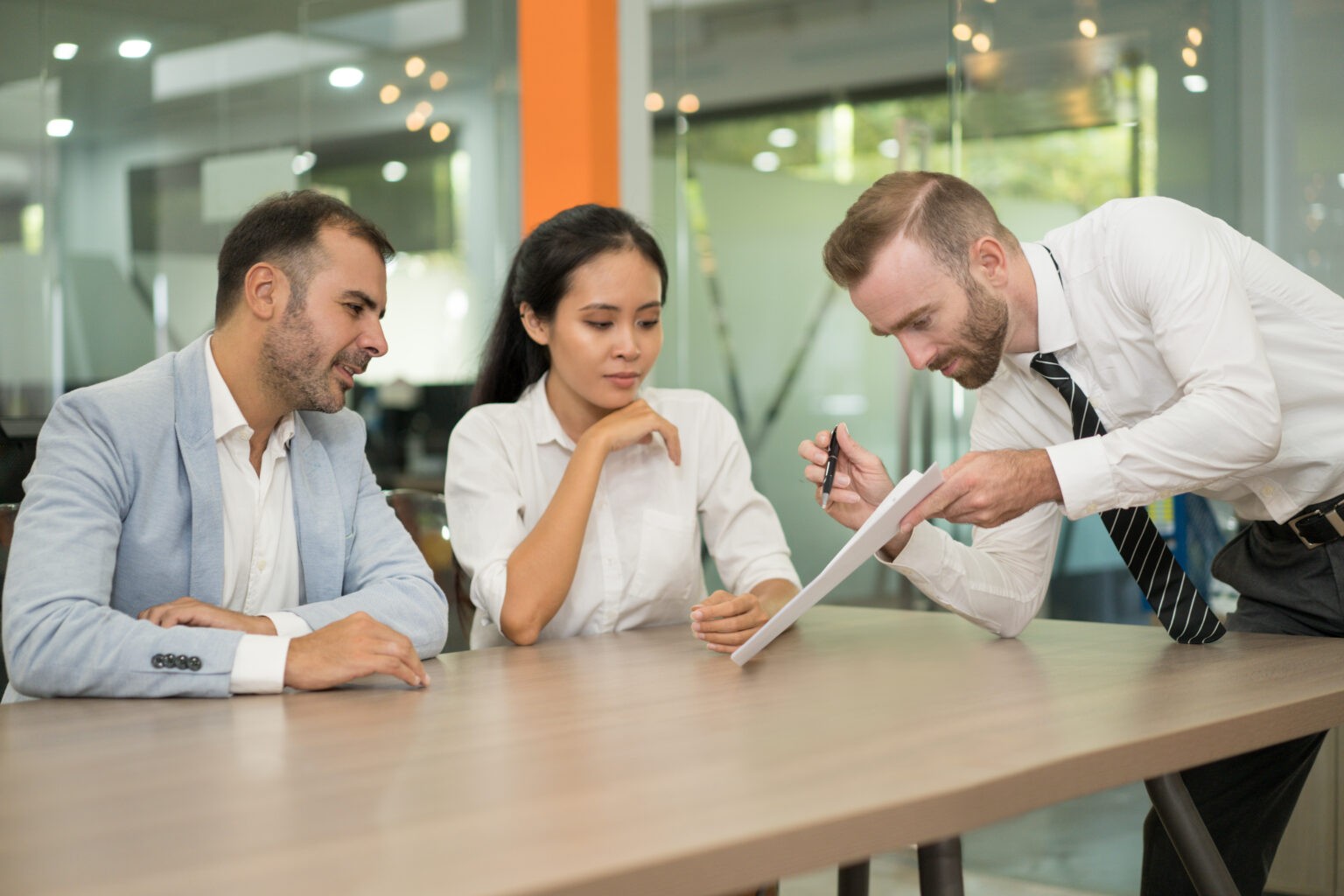 Role of a Settlement Agent in Property Transactions